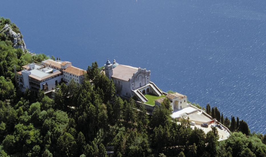 Sentiero 266 dal santuario di Monte Castello al Monte Cas Sentiero ...