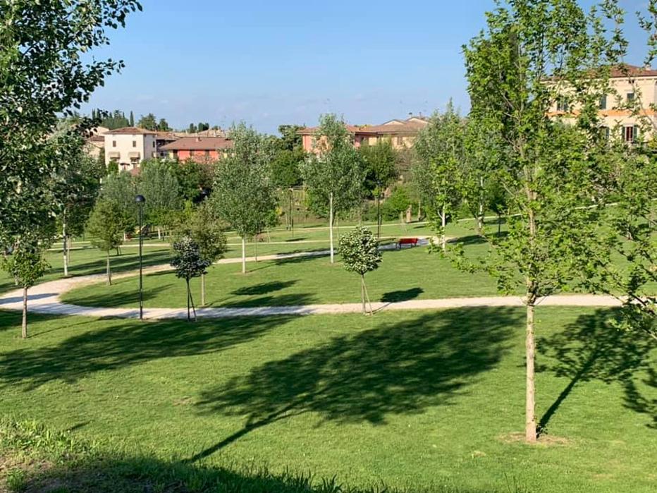 Parco Don Giussani Parco / Giardino / Area all'aperto