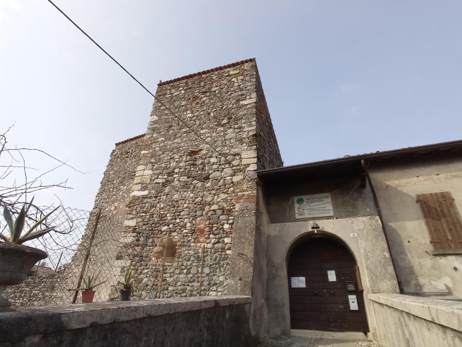 Castello di Portese Castello / Torre